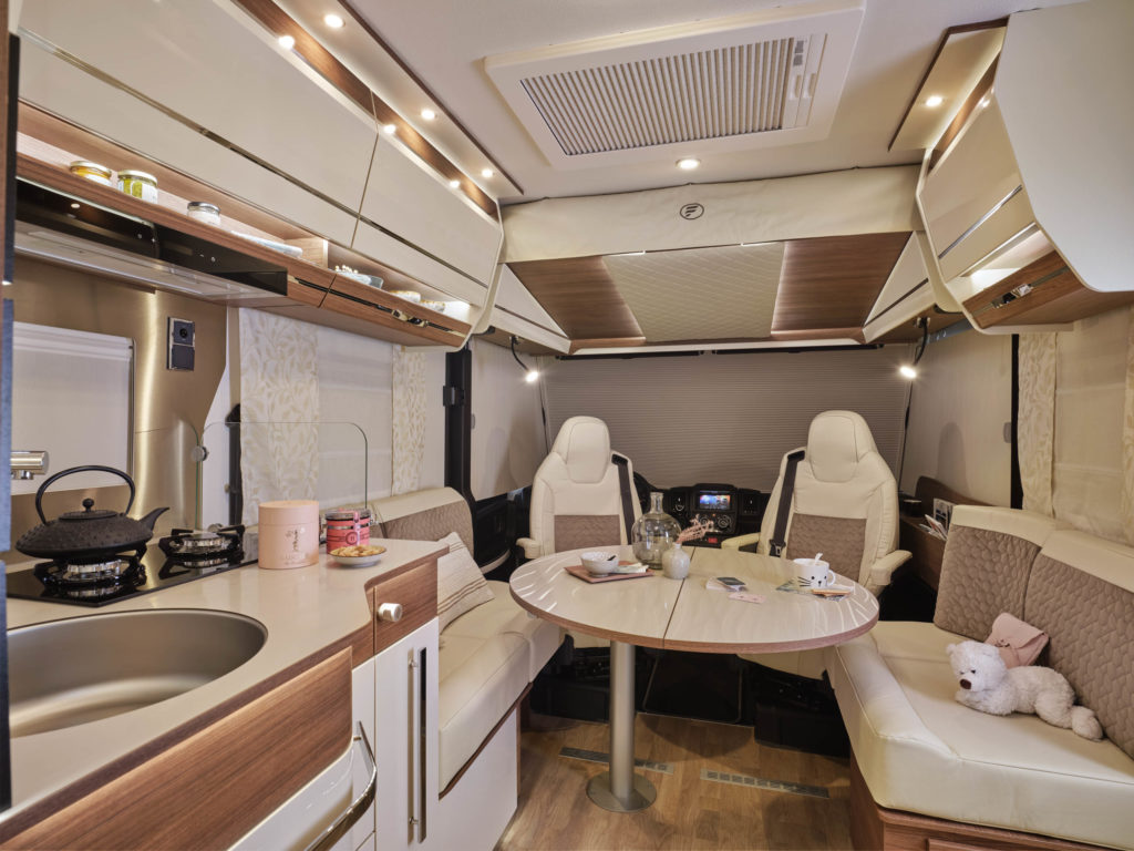Nouveau camping car integral lit jumeaux - Fleurette Discover 74 LJG Nouveau camping car integral lit jumeaux - Fleurette Discover 74 LJG